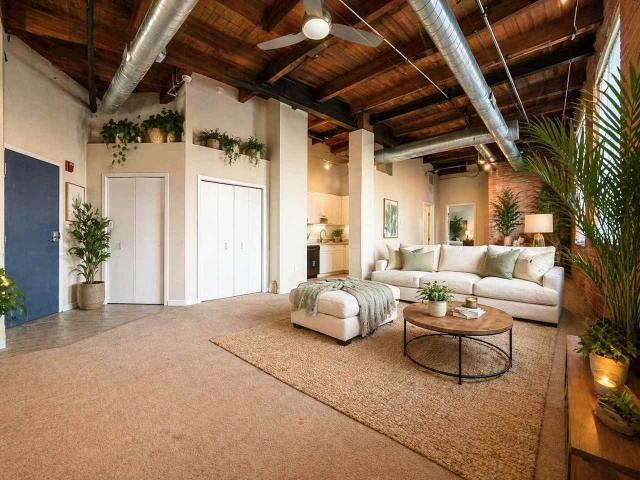 SoHo Lofts 2 Bedroom Apartment for Rent at 3307 Scranton Rd, Cleveland, OH 44109 Brooklyn Centre