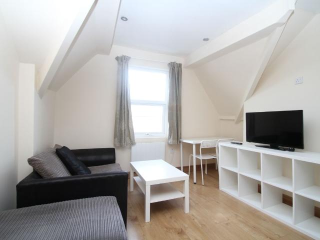 Soho Road, Handsworth, Birmingham B21, 1 bed flat to rent, £750 pcm | PrimeLocation
