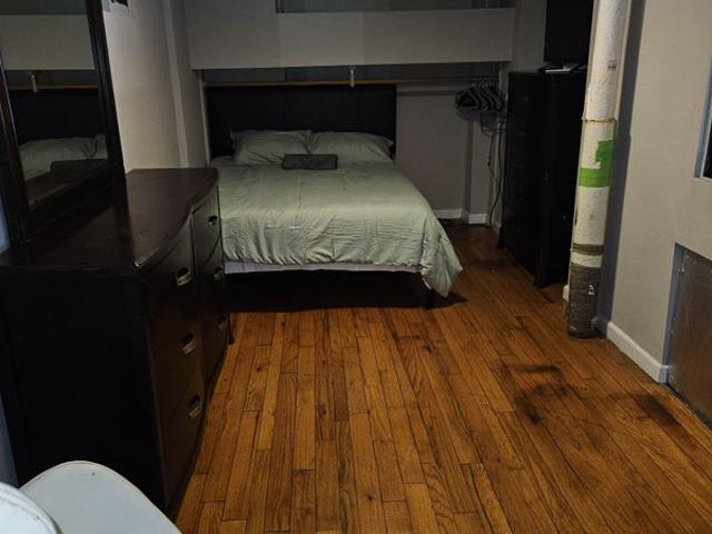 Soho room for rent fully furnished apartment