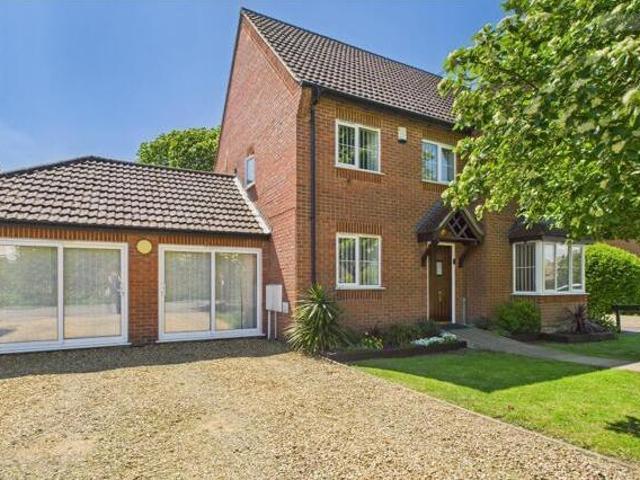Soke Road, Newborough, 6 Bedroom Detached