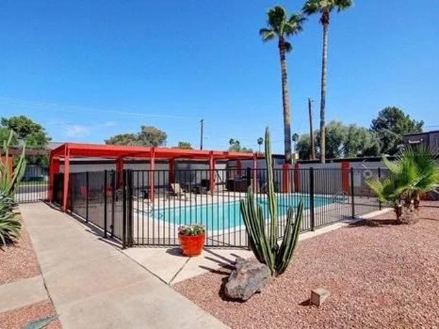 Sol at Christown Apartments 1 Bedroom Apartment for Rent at 1717 West Missouri Avenue, Phoenix, AZ 85015