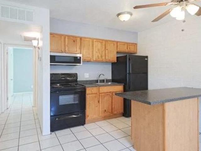 Sol at Christown Apartments 2 Bedroom Apartment for Rent at 1717 West Missouri Avenue, Phoenix, AZ 85015