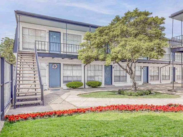 Solana 3 Bedroom Apartment for Rent at 3100 W Walnut St, Garland, TX 75042