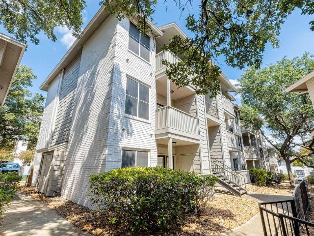 Solara Apartment Homes 2 Bedroom Apartment for Rent at 11710 Parliament St, San Antonio, TX 78213