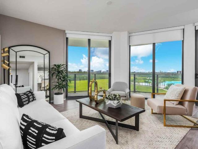 SoLe Mia Rentals 1 Bedroom Apartment for Rent at 2321 Laguna Cir, North Miami, FL 33181 Biscayne Landing