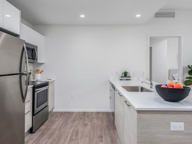SoLe Mia Rentals 1 Bedroom Apartment for Rent at 2321 Laguna Cir, North Miami, FL 33181 Biscayne Landing