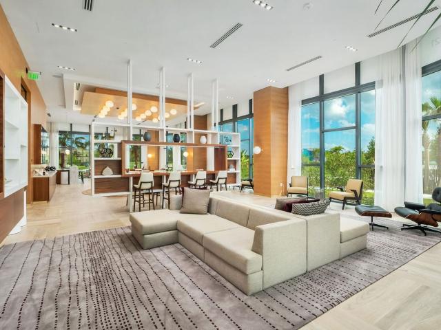 SoLe Mia Rentals 1 Bedroom Apartment for Rent at 2321 Laguna Cir, North Miami, FL 33181 Biscayne Landing