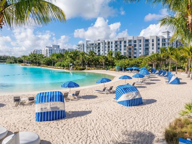 SoLe Mia Rentals 2 Bedroom Apartment for Rent at 2321 Laguna Cir, North Miami, FL 33181 Biscayne Landing