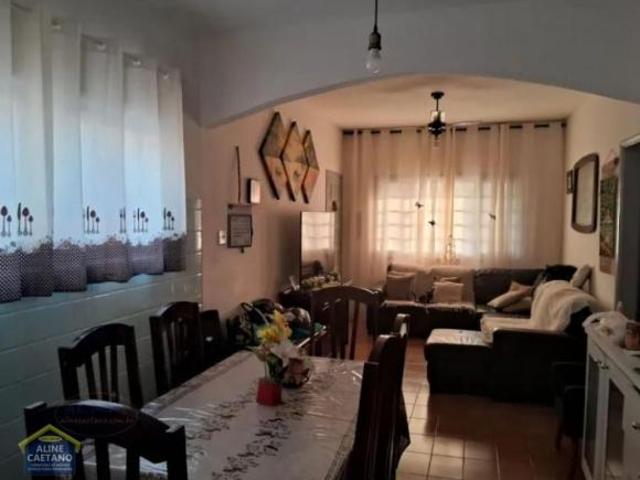 Solemar Casa 4 dorms, próximo á praia 643 mil