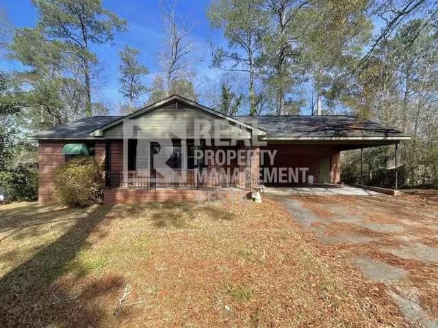 Solid Three Bedroom Home In A Great Loaction! 4231 Laura Ann Pl
