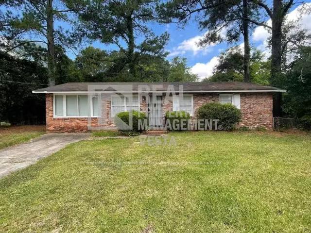 Solidly Built Three Bedroom House in South Macon 2410 Dapleto.