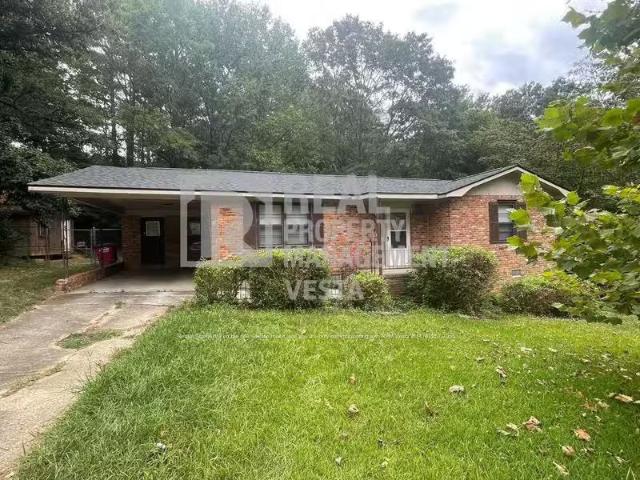 Solidly Built Three Bedroom House in West Macon 1550 N Atwood.