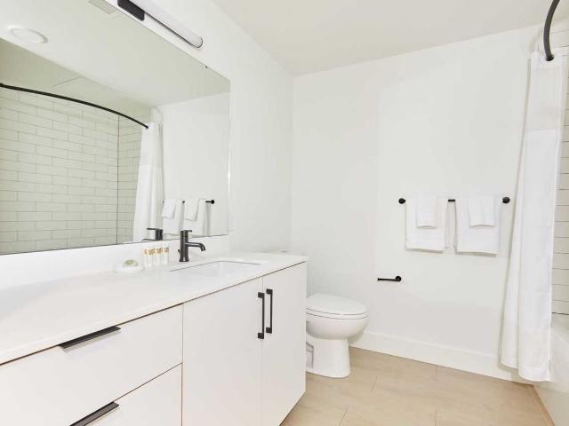 Solis Apartments Studio Apartment for Rent at 1300 E Pike St, Seattle, WA 98122 Broadway