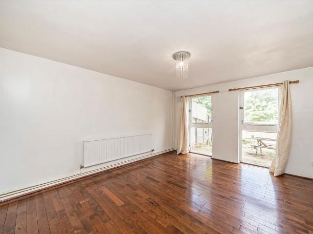 Solomons Passage, Peckham SE15, 3 bed flat to rent, £2,400 pcm | PrimeLocation