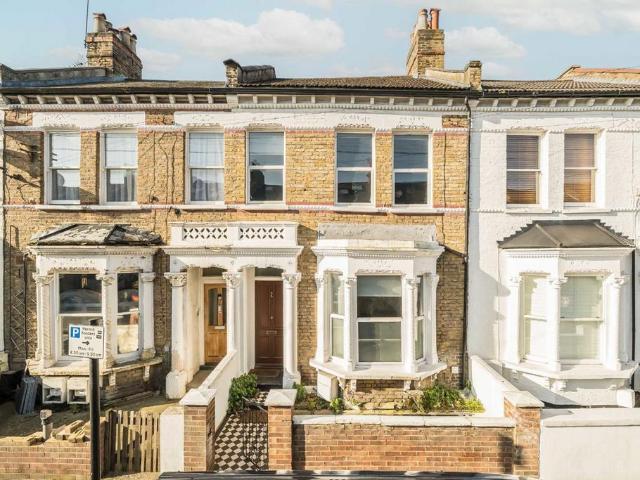 Solon Road, London SW2 5 bed terraced house to rent £5,600 pcm £1,292 pw