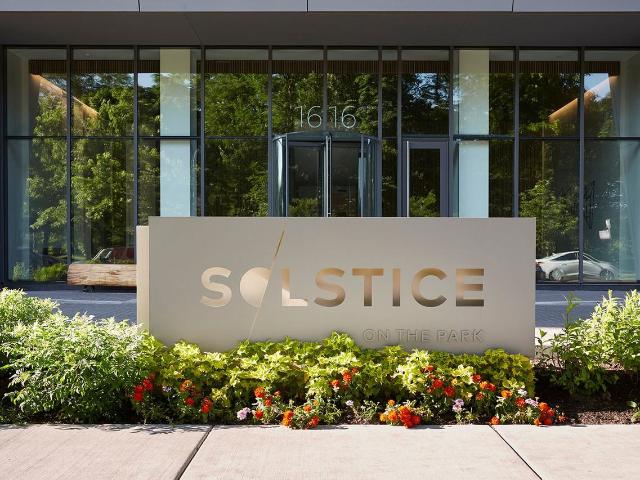 Solstice on the Park 2 Bedroom Apartment for Rent at 1616 E 56th St, Chicago, IL 60637 Hyde Park