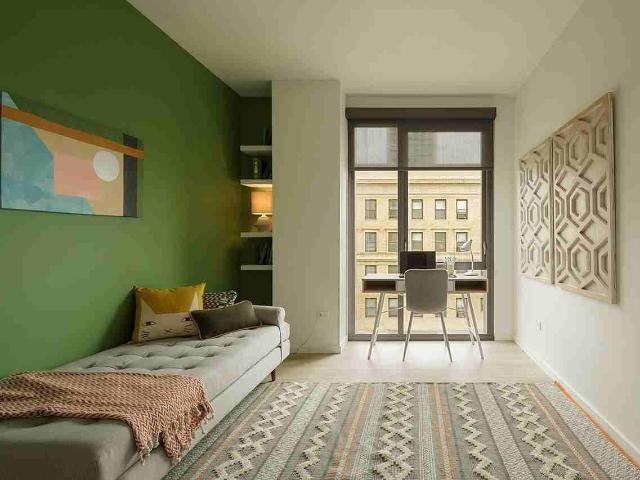 Solstice on the Park 2 Bedroom Apartment for Rent at 1616 E 56th St, Chicago, IL 60637 Hyde Park