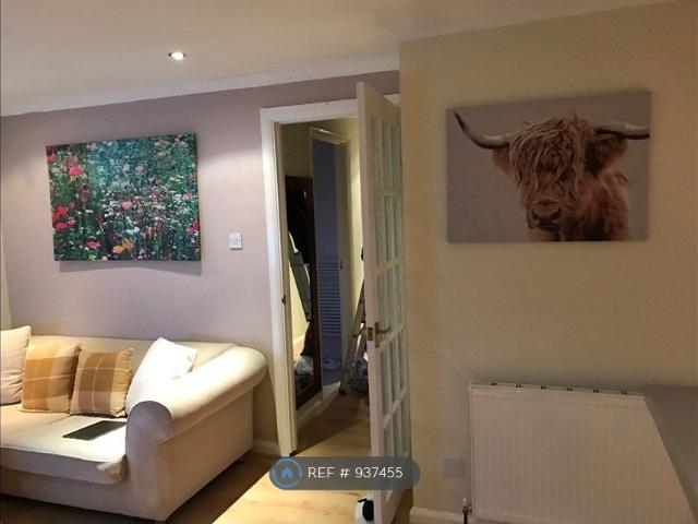Sopwith Close, Kingston Upon Thames KT2, 1 bed flat to rent, £1,550 pcm | PrimeLocation