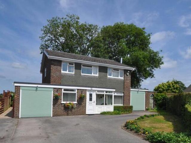 Sopwith Crescent, Wimborne, 4 Bedroom Detached