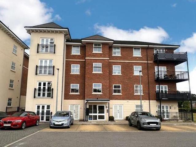 Sopwith Drive, Farnborough, 1 Bedroom Apartment