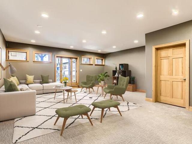 Sophisticated Capitol Hill home with gorgeous city views