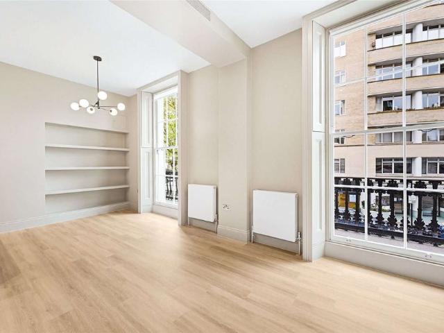 Sophisticated three bedroom apartment on the prestigious Lowndes Street