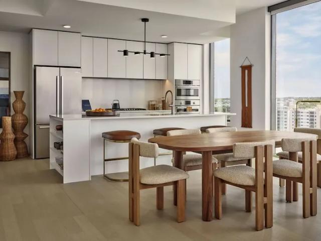 Sophisticated Urban Luxury — City Views | Studio | $2,054/mo | Downtown Austin