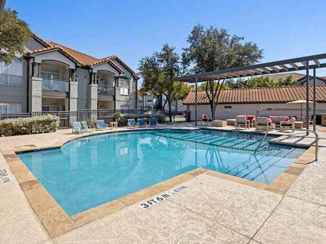 Sorrento 2 Bedroom Apartment for Rent at 5800 Sandshell Dr, Fort Worth, TX 76137 Fairway Bend