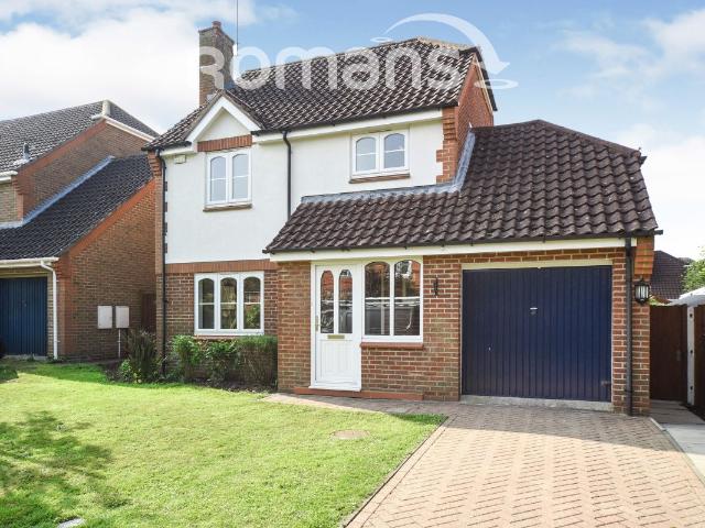 Sorrel Close, Wokingham, Berkshire RG40, 3 bed detached house to rent, £2,100 pcm | PrimeLocation