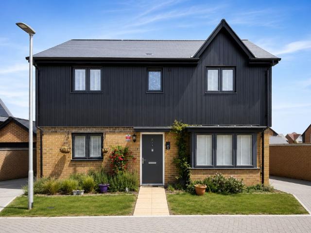Sorrel Drive, Arborfield Green, Reading, Berkshire RG2, 4 bed detached house to rent, £2,750 pcm | PrimeLocation