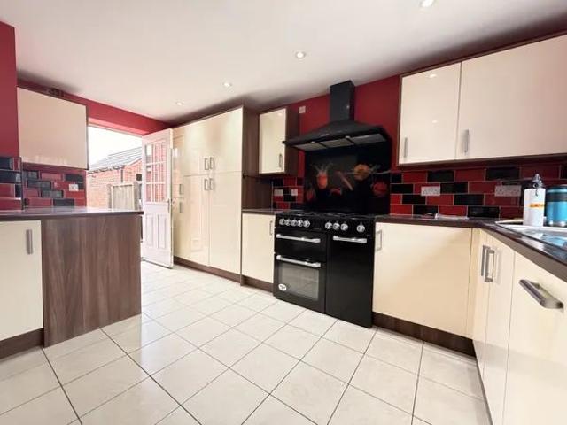 Sorrel Drive, Kirkby In Ashfield, NG17, Property for rent