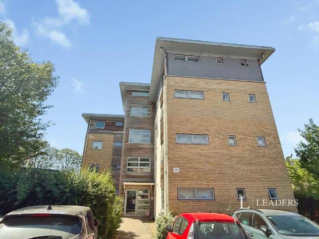 Sotherby Drive, Cheltenham. 2 bed flat to rent £1,150 pcm £265 pw