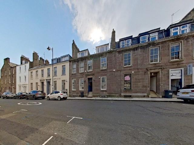 South Tay Street, City Centre, Dundee DD1, 2 bed flat to rent, £1,000 pcm | PrimeLocation