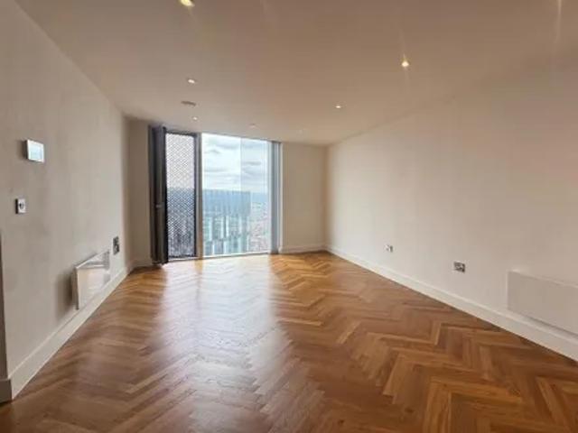 South Tower, 9 Owen Street, Manchester, M15 4YB, United Kingdom | 2 bed apartment for rent #167617910 | Rentberry
