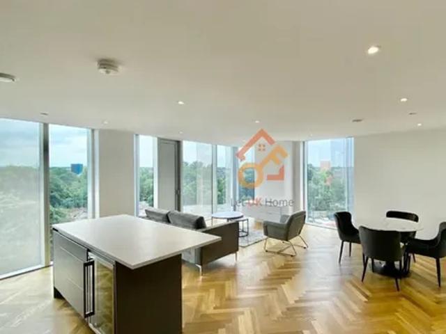 South Tower, 9 Owen Street, Manchester, M15 4YB, United Kingdom | 3 bed apartment for rent #166498059 | Rentberry