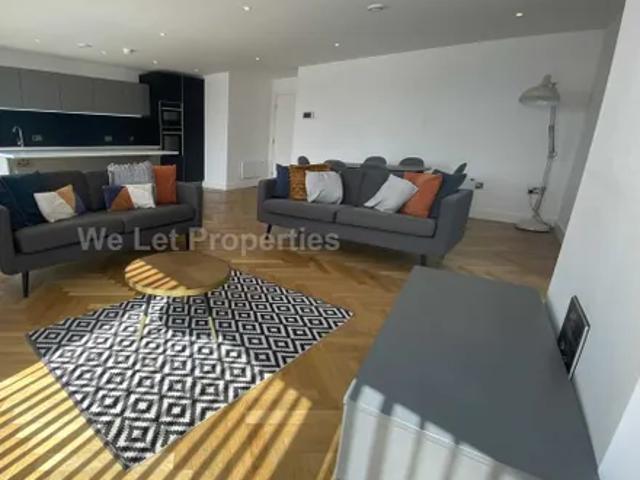 South Tower, 9 Owen Street, Manchester, M15 4YB, United Kingdom | 3 bed apartment for rent #167613976 | Rentberry