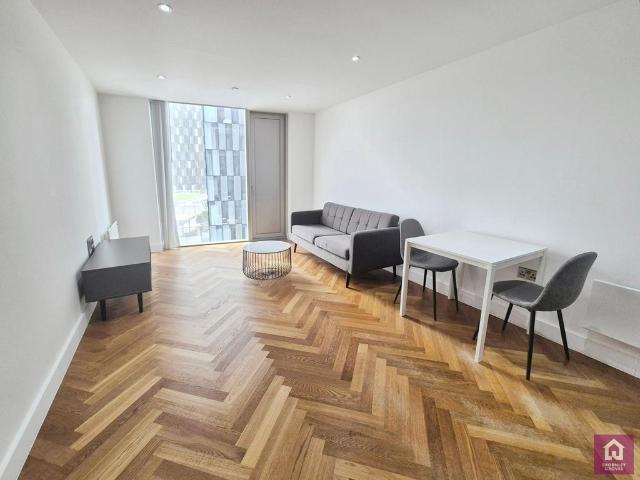 South Tower, Deansgate Square, 9 Owen. 1 bed flat to rent £1,600 pcm £369 pw
