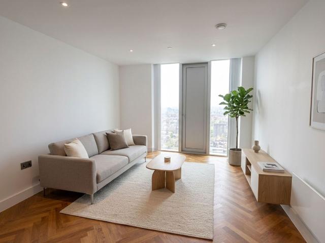 South Tower, Manchester M15, 2 bed flat to rent, £2,000 pcm | PrimeLocation
