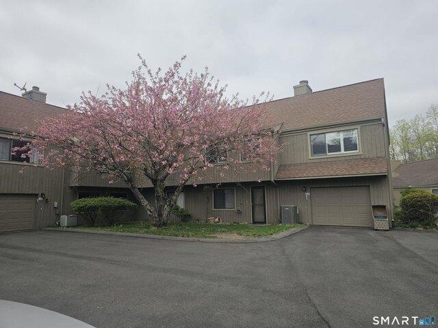 South Trl Unit A, Stratford, Condo For Sale