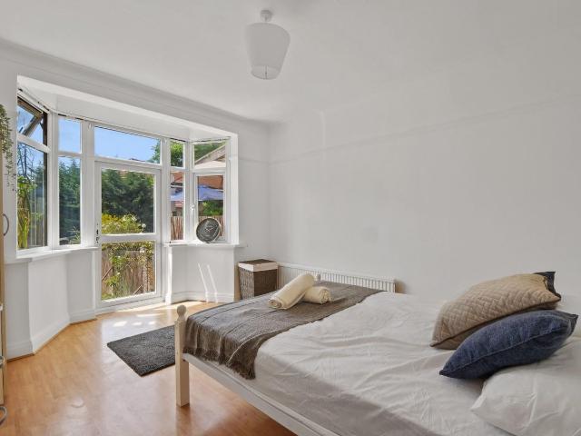 South Vale, Harrow HA1, Room to rent, £750 pcm | PrimeLocation