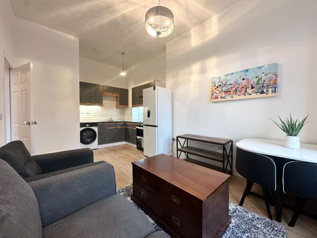 South Vesalius Street, Shettleston, Glasgow G32, 1 bed flat to rent, £800 pcm | PrimeLocation
