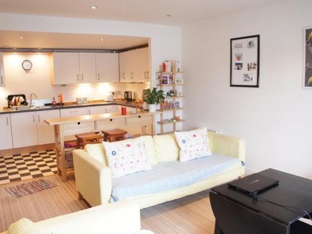 South Victoria Dock Road, Dundee DD1, 2 bed flat to rent, £1,300 pcm | PrimeLocation