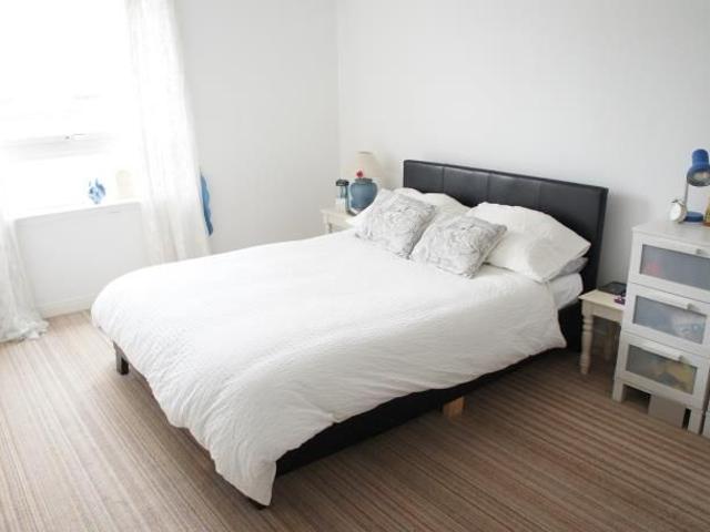 South Victoria Dock Road, Dundee DD1, 2 bed flat to rent, £1,300 pcm | PrimeLocation