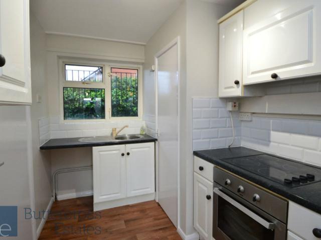 South View, Balderton NG24, Studio to rent, £525 pcm | PrimeLocation