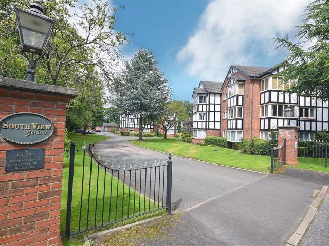 South View Gardens, Schools Hill, Cheadle SK8, 2 bed flat to rent, £1,500 pcm | PrimeLocation