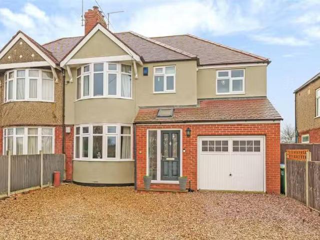 South View, Kislingbury. 4 bed semi detached house for sale.