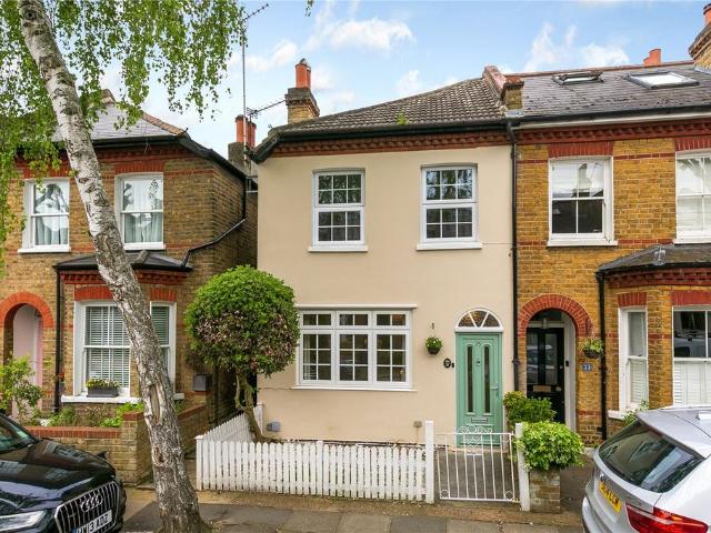 South Western Road, Twickenham, TW1 3 bed house to rent £3,350 pcm £773 pw