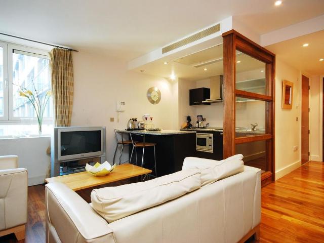South Wharf Road, Paddington, London, W2 Studio to rent £2,167 pcm £500 pw