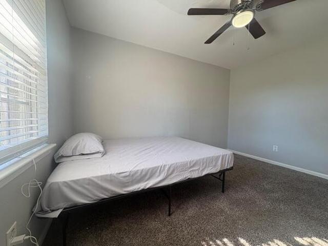 South Acres / Crestmont Park Home