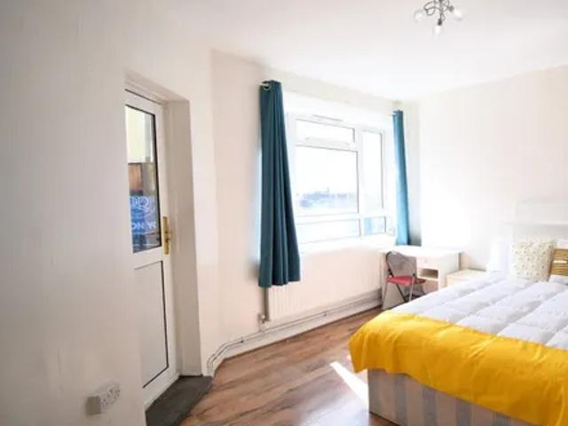 South Africa Road, London, W12 7PE, United Kingdom | Room for rent #165748743 | Rentberry